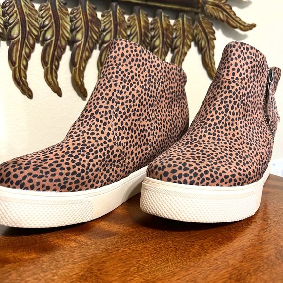 Universal Thread | Shoes | Universal Threadleopard Print Ankle Platform ...